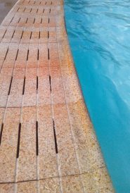 Renosys Offers GraniGrate for Swimming Pools - Water Shapes