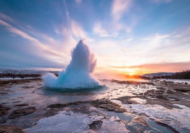 The Fascinating World of Geysers - Water Shapes